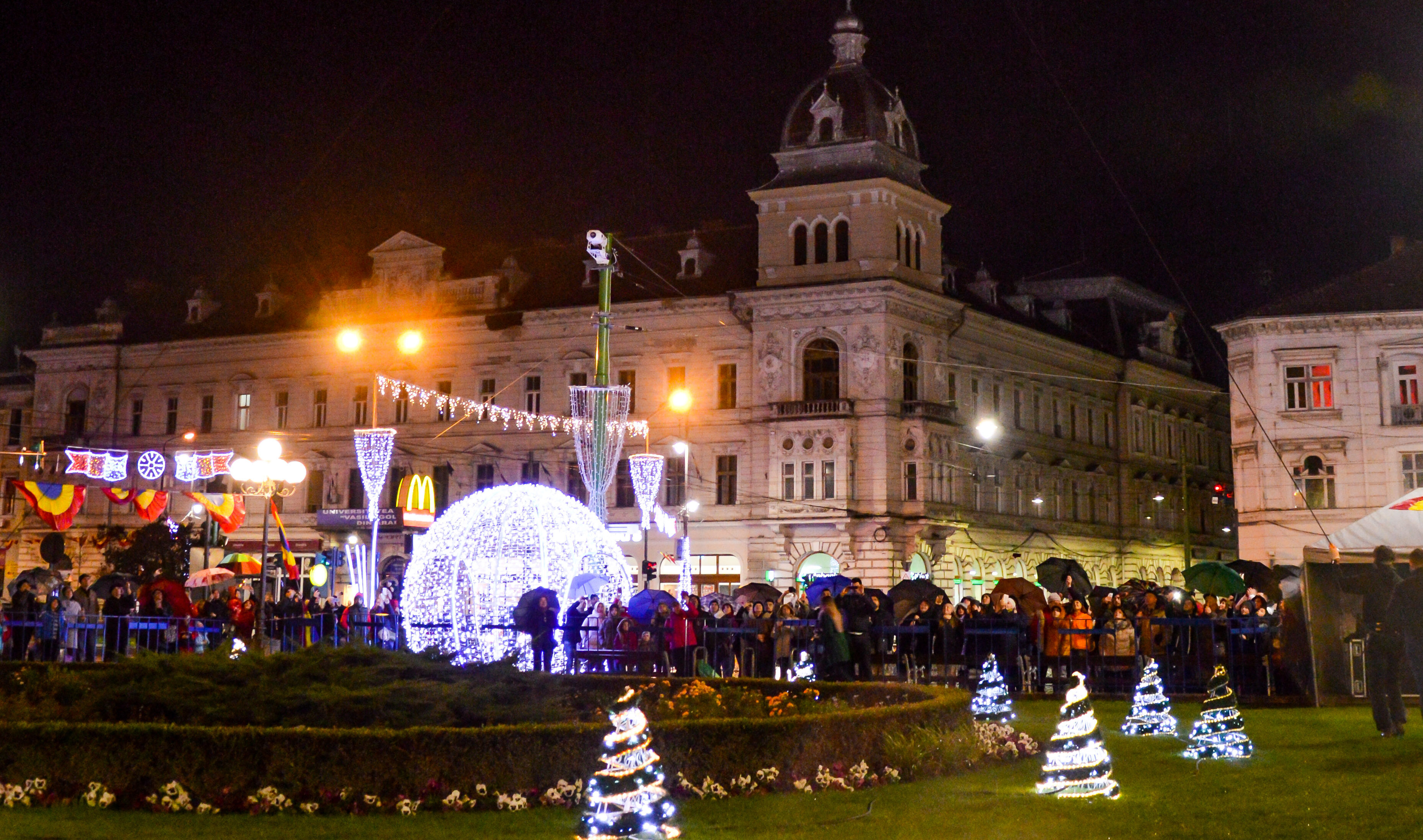 Ducu Bertzi și Constantin Neculae, Eduard Cotoară & Live Band și Dana ...