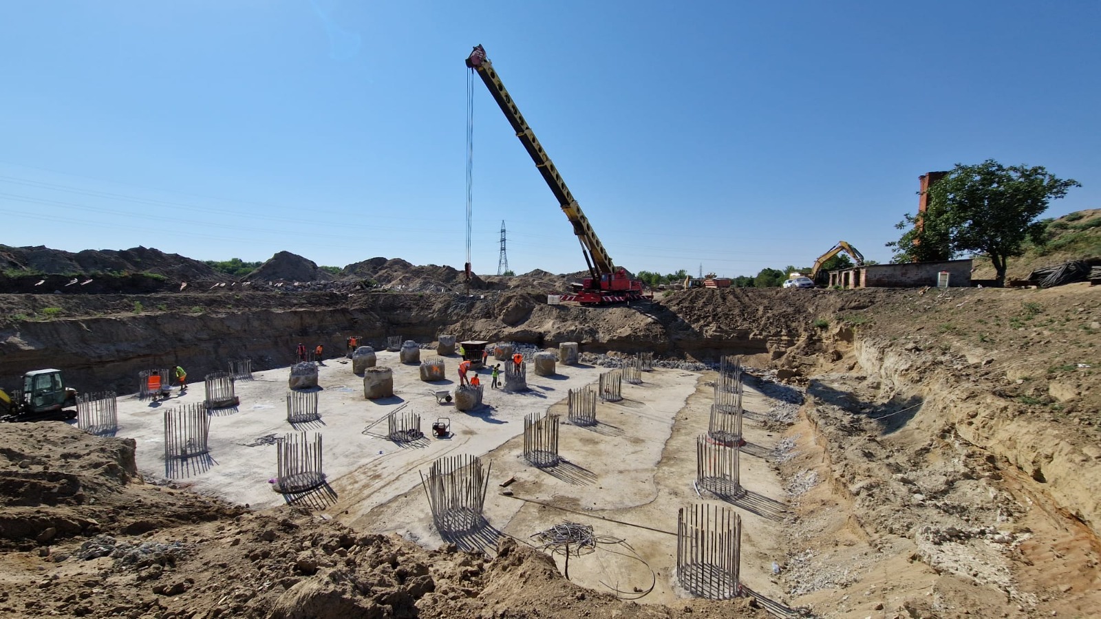 Au fost realizate primele testele de calitate la noul pod peste râul ...