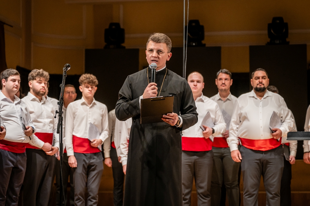 „Colind străbun” – concertul care a adus bucuria Crăciunului în inimile ...